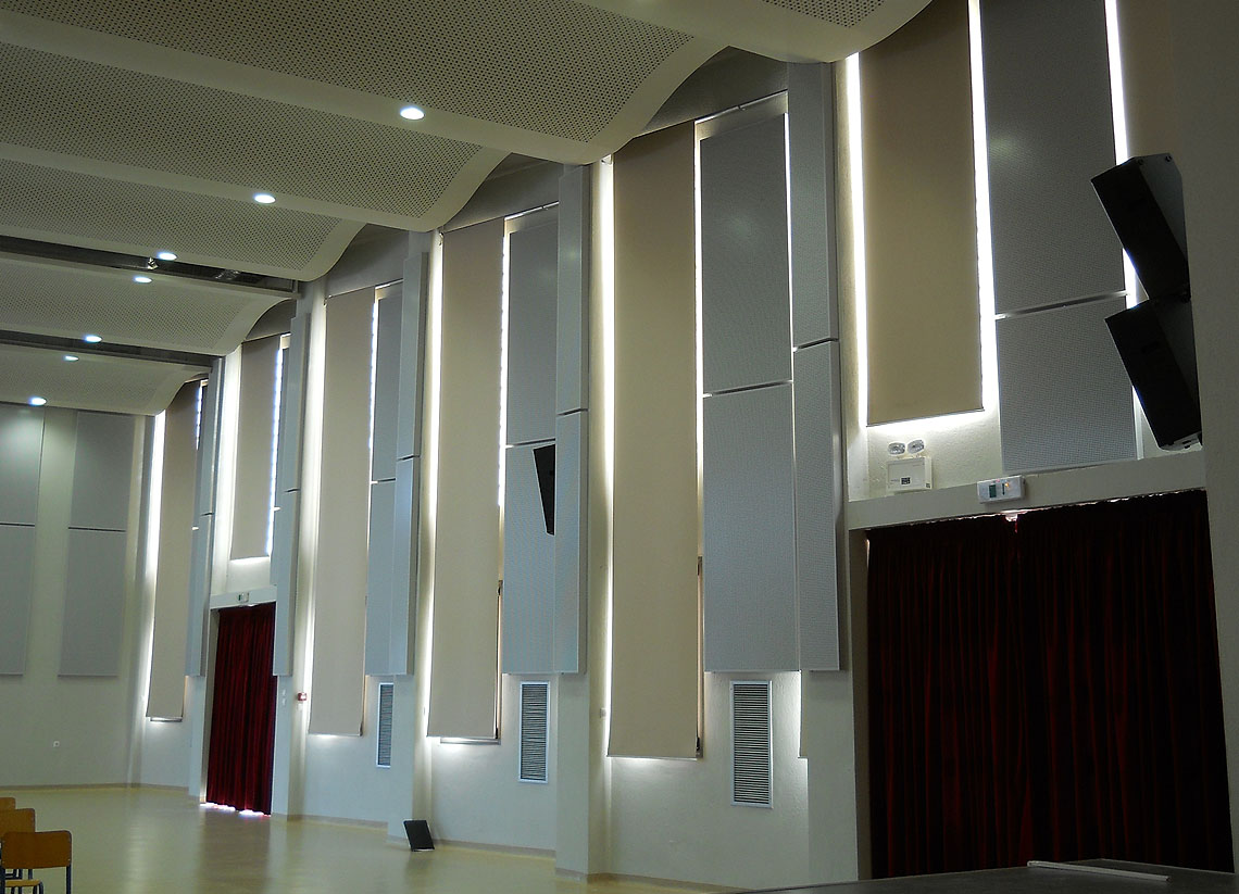 ΑΙΘΟΥΣΑ ΠΟΛΛΑΠΛΩΝ ΧΡΗΣΕΩΝ ΣΤΟ ΜΟΥΣΙΚΟ ΓΥΜΝΑΣΙΟ ΤΡΙΚΑΛΩΝ